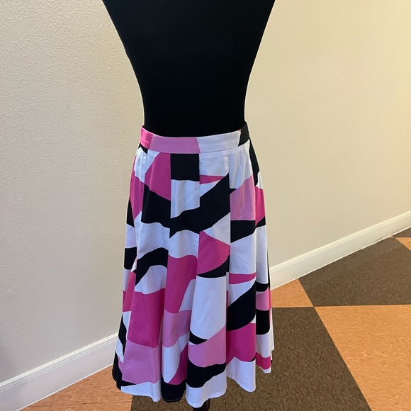 Penta | Skirts | Penta Muti Color Circle Skate Preowned | Poshmark